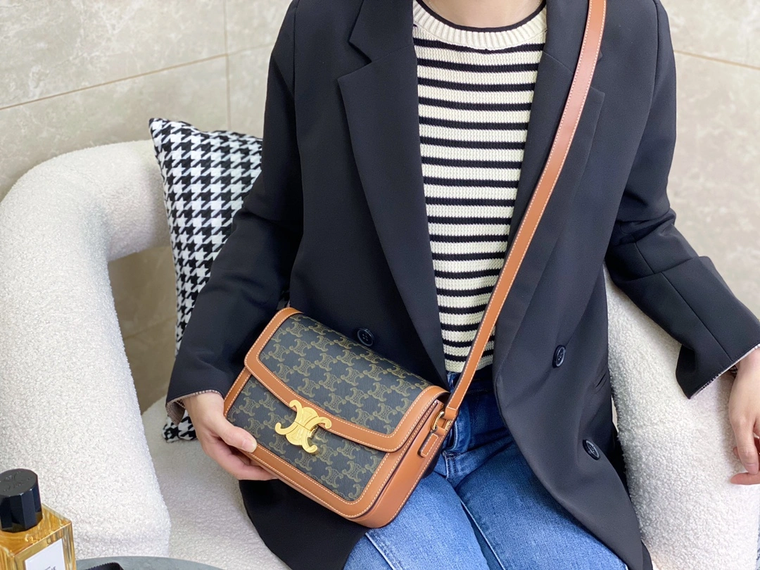Low-cost Celine Triomphe Bags