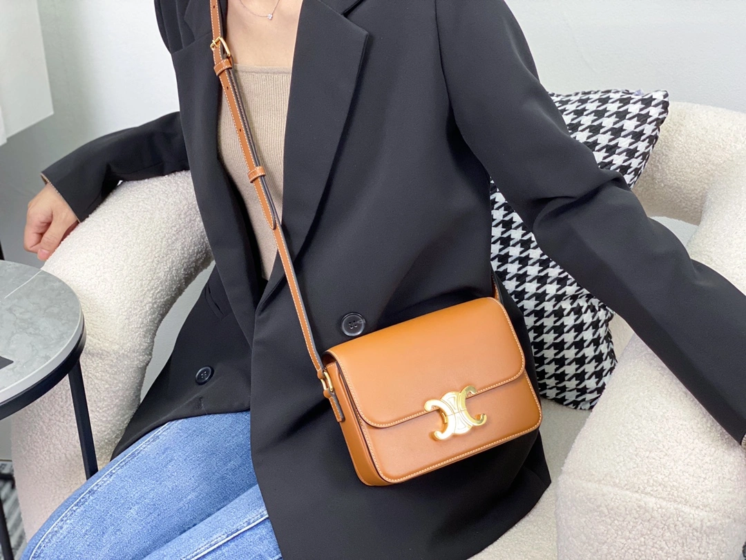 Precise copy Celine Triomphe Bags