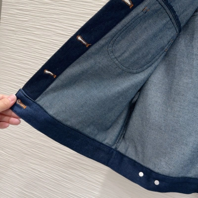 Indistinguishable Celine Vest