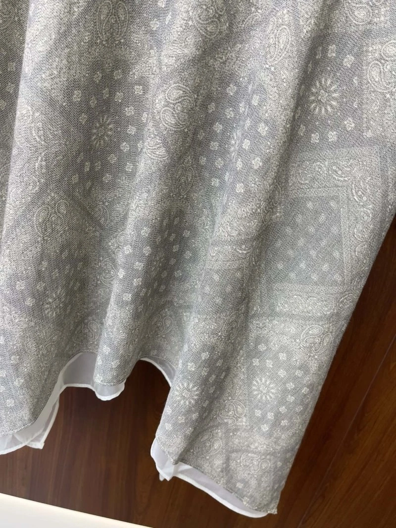 Low-cost Celine Vest