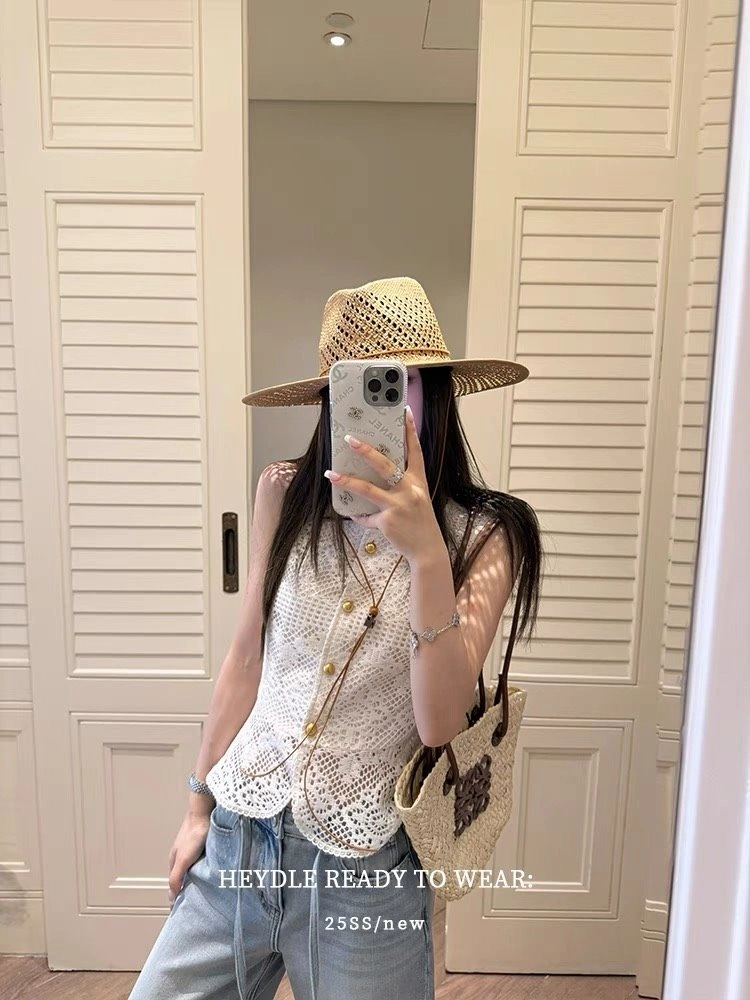 Exact replica Celine Vest