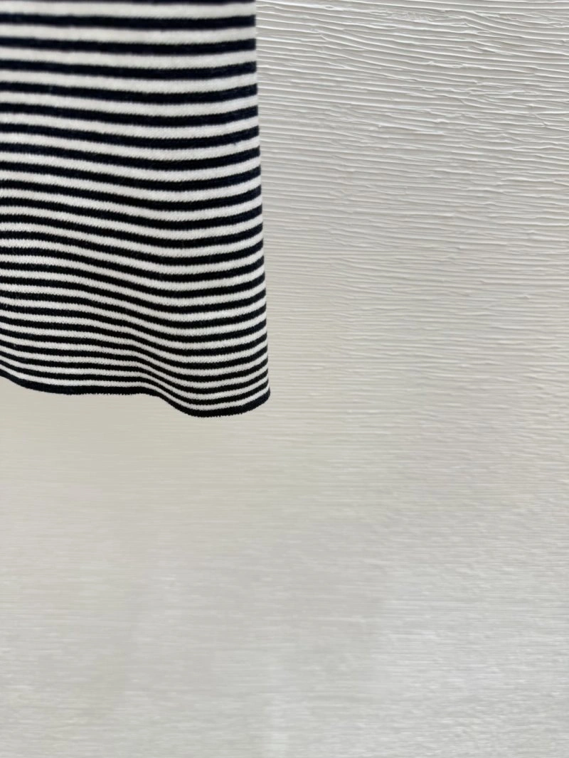 Indistinguishable Celine Vest