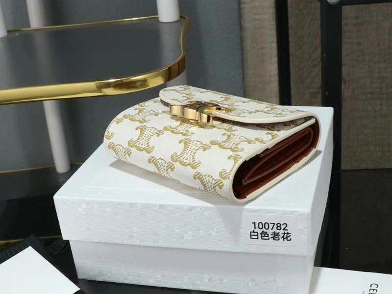 Accurate model Celine Wallets Purse