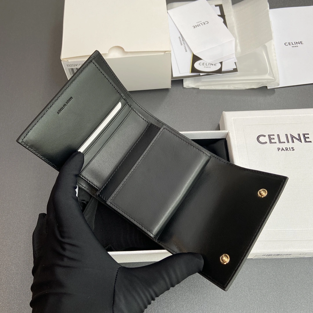 High accuracy Celine Wallets Purse