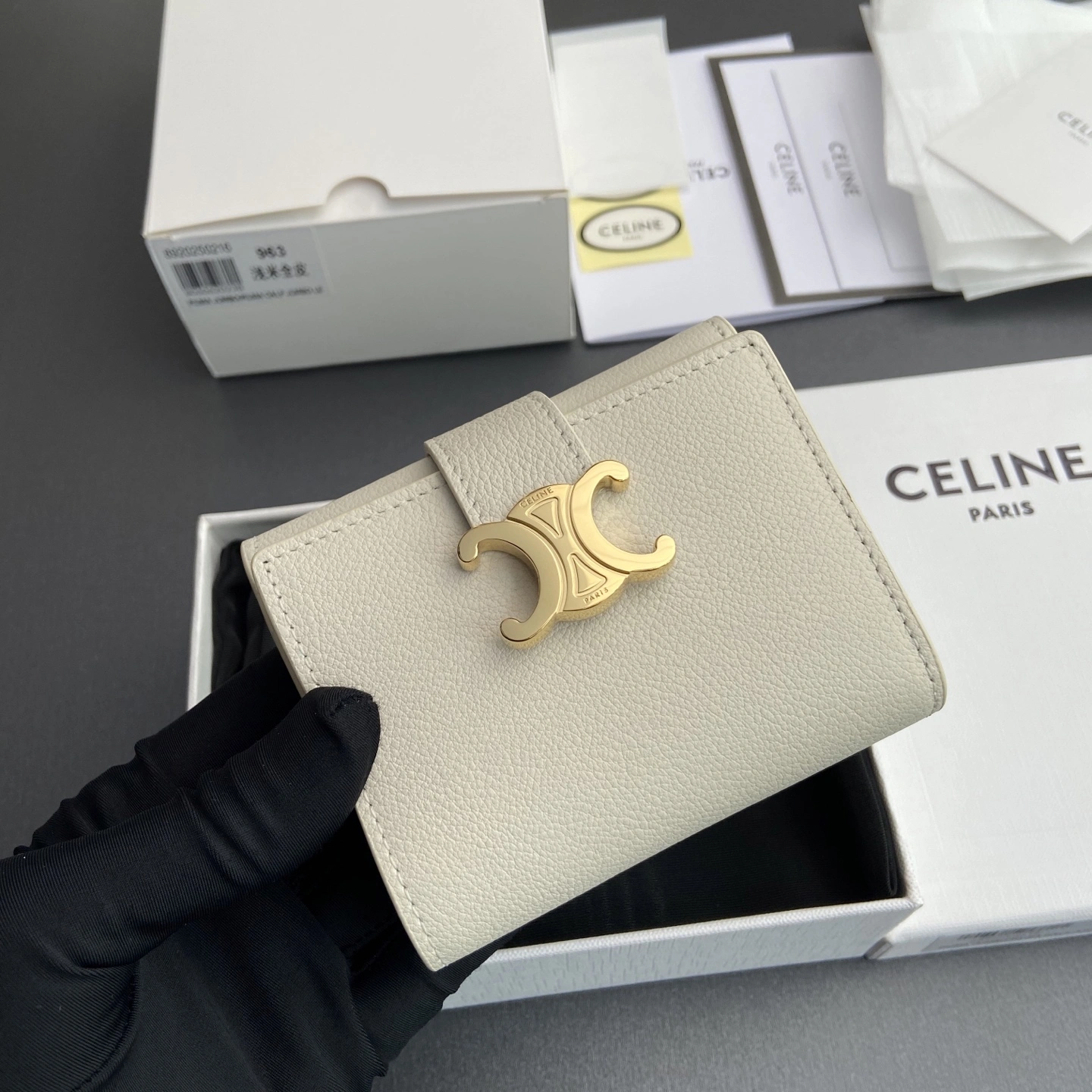 Low-cost Celine Wallets Purse