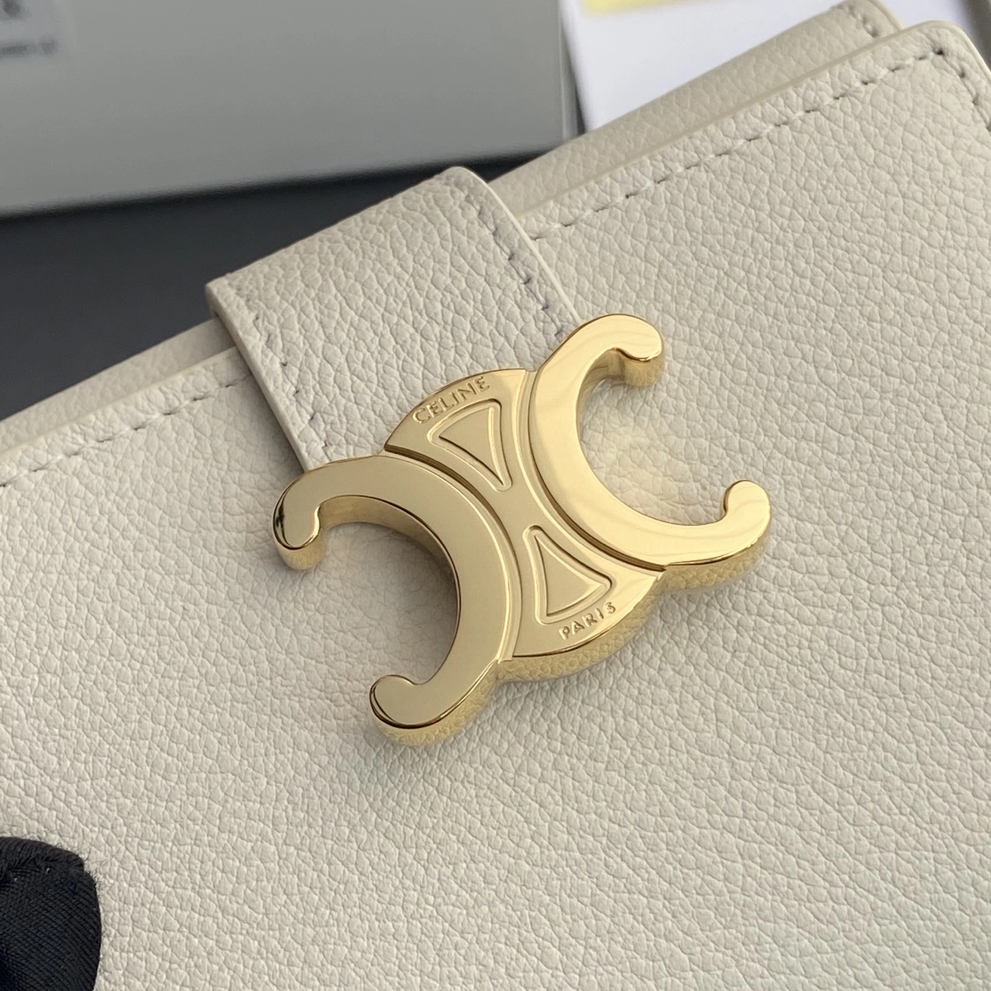 Low-cost Celine Wallets Purse