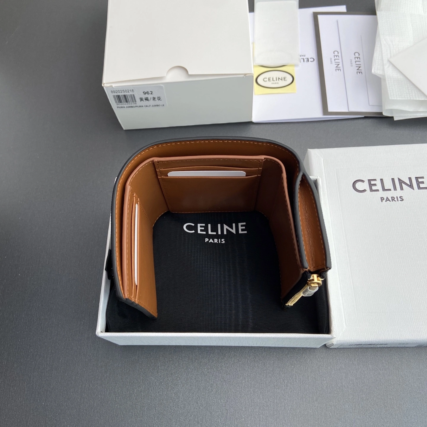 Brand-authenticated Celine Wallets Purse