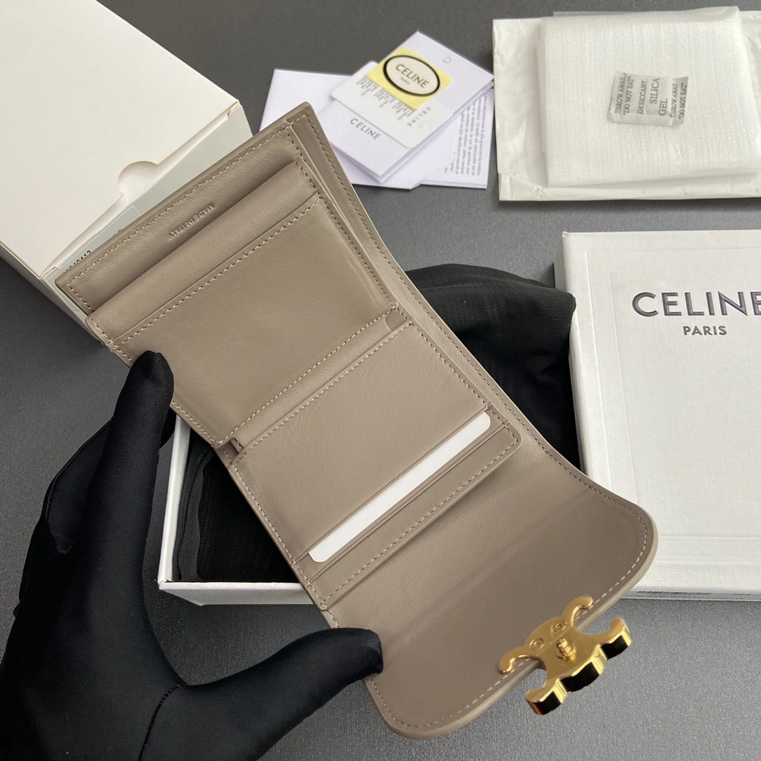Brand-authenticated Celine Wallets Purse
