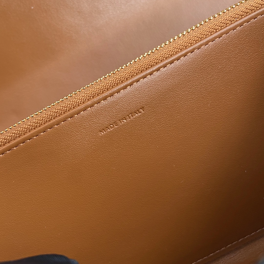Brand-original Celine Wallets Purse