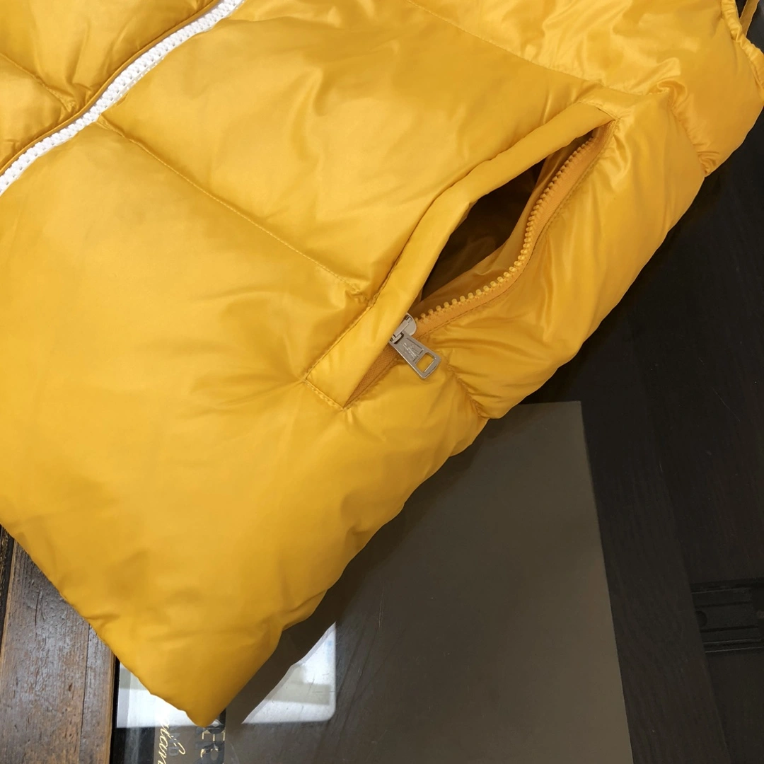 High fidelity Champion Down Jackets
