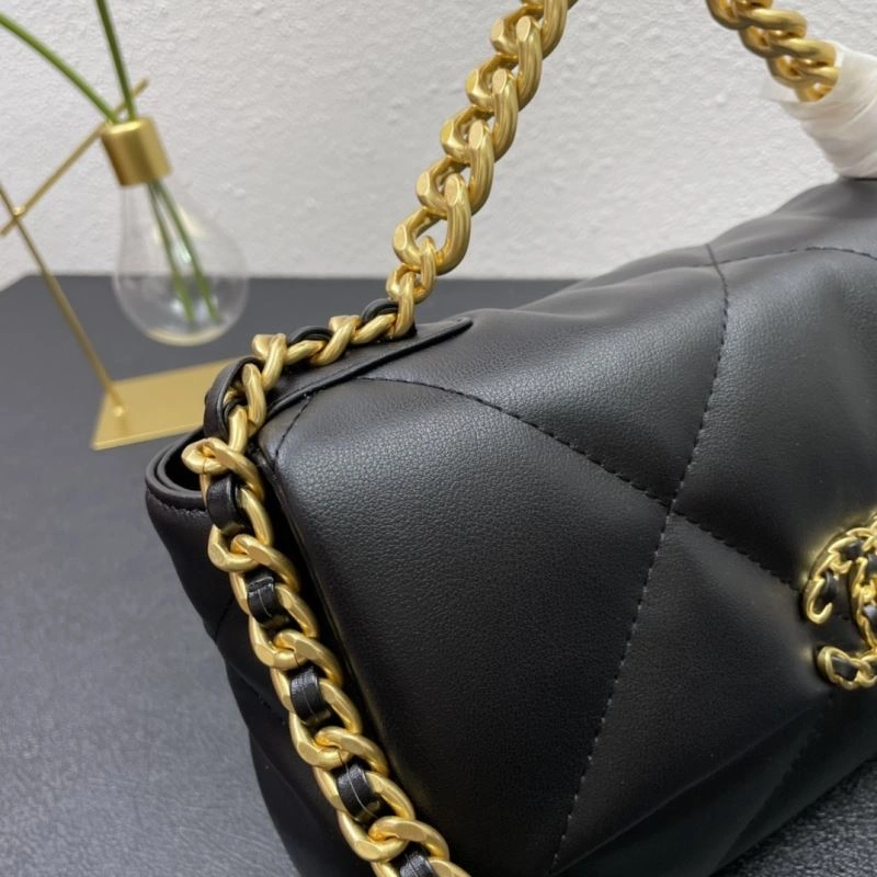 Accurate model Chanel 19 Bags