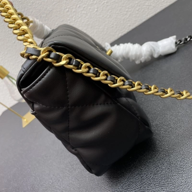 Accurate model Chanel 19 Bags