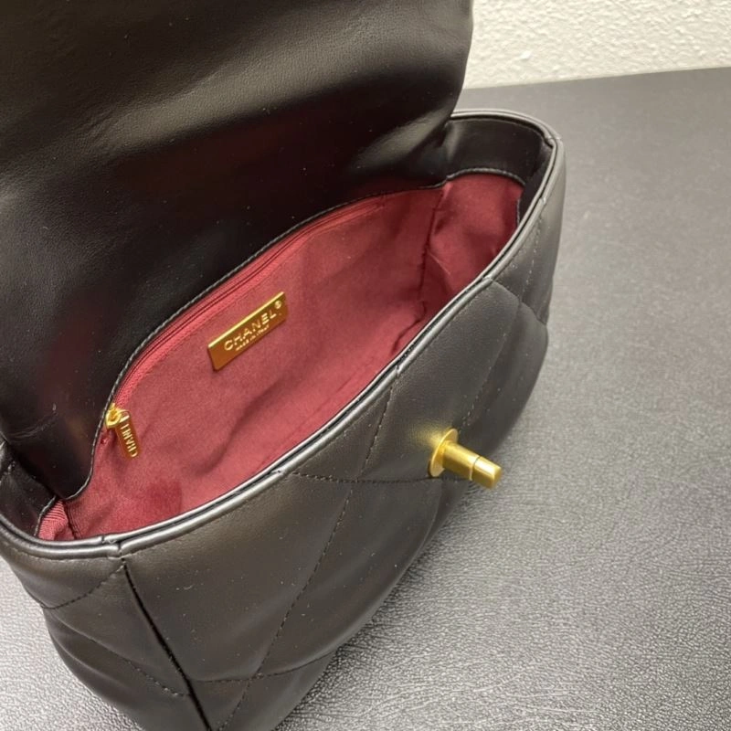 Accurate model Chanel 19 Bags