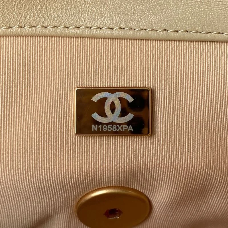 High accuracy Chanel 19 Bags
