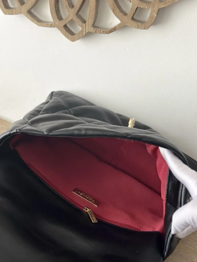 Brand-authenticated Chanel 19 Bags