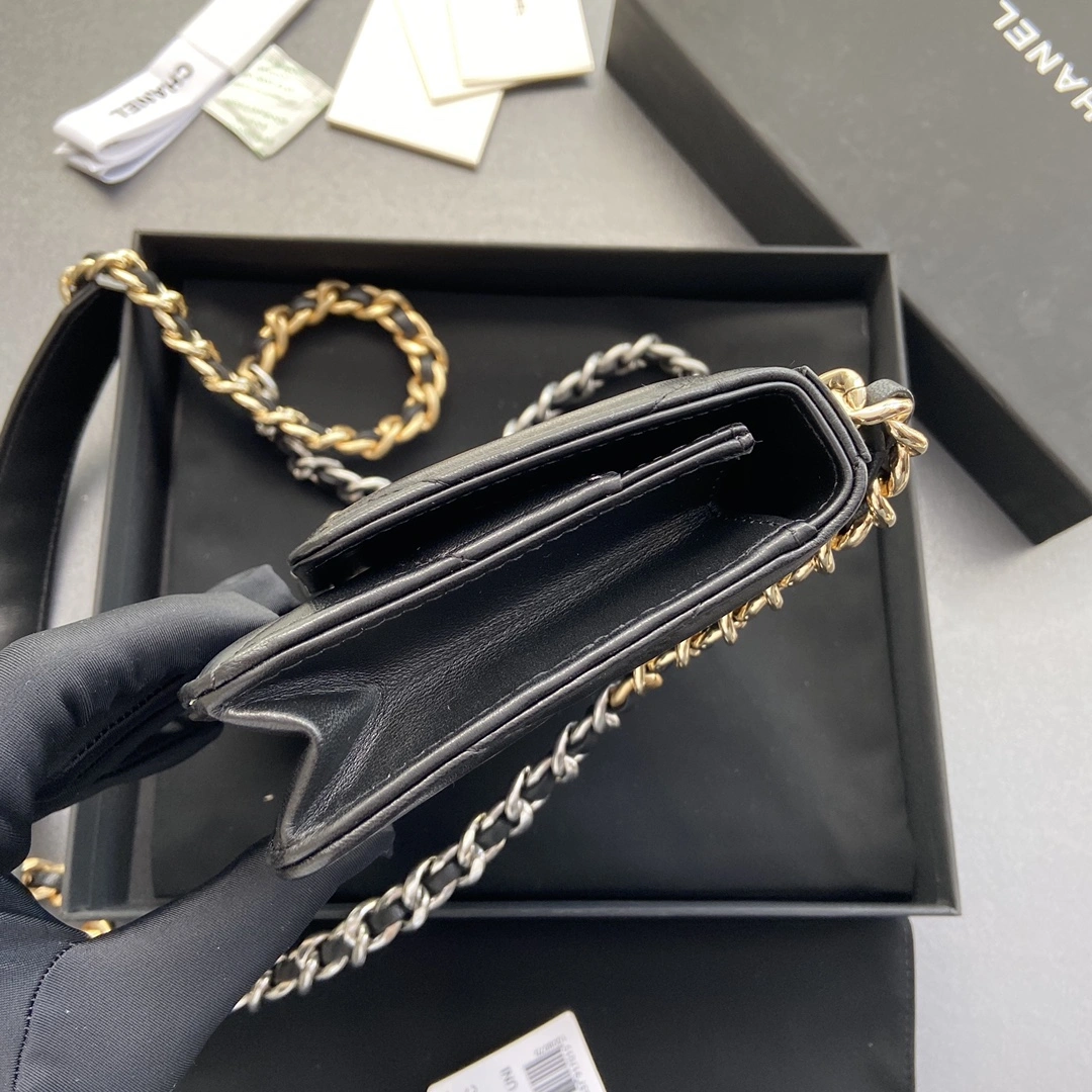 Affordable Chanel 19 Bags