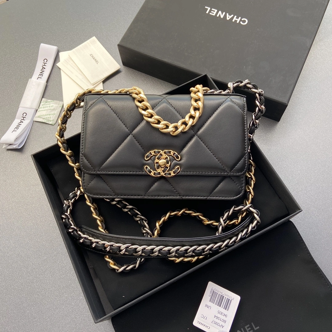 Chanel 19 Bags