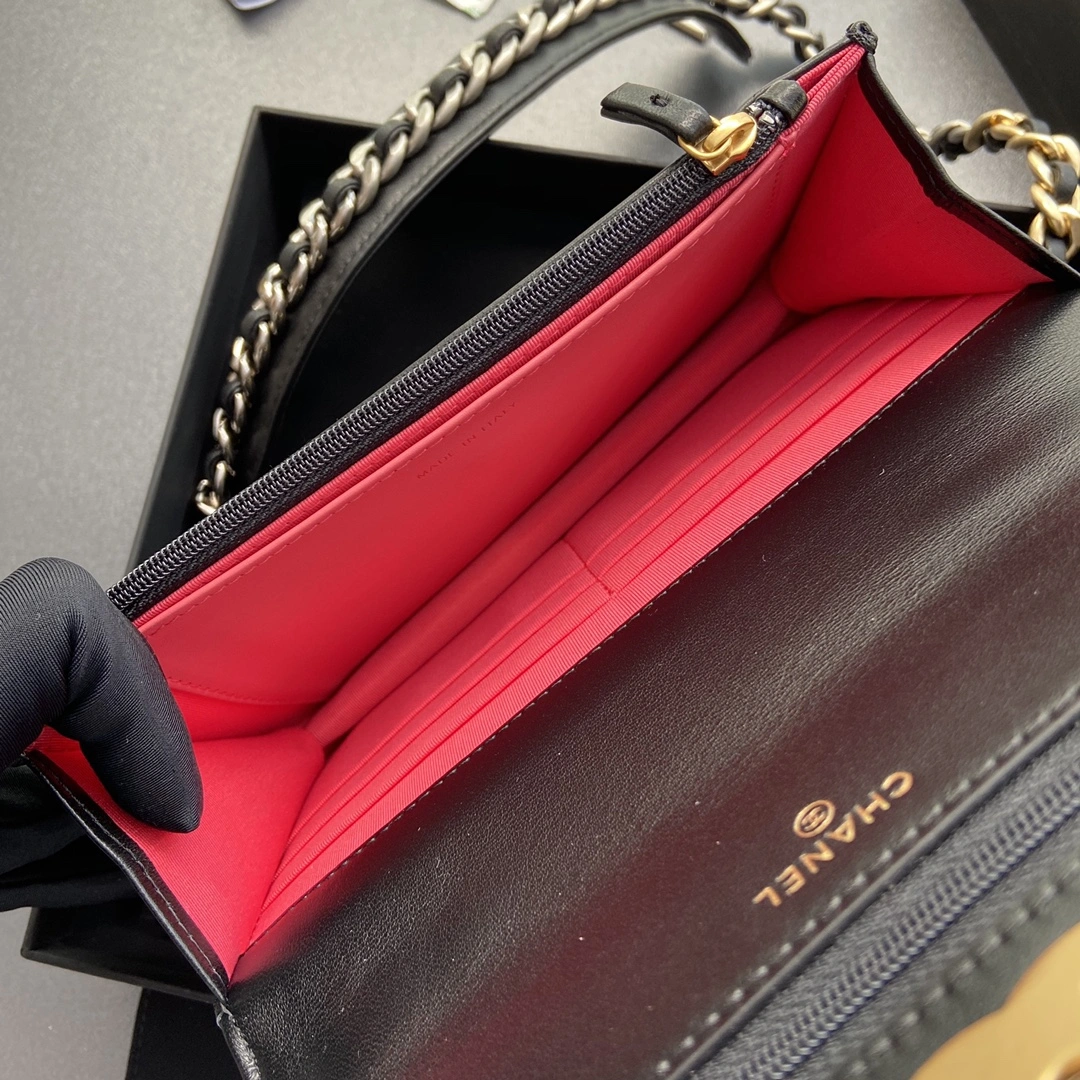 Exact replica Chanel 19 Bags