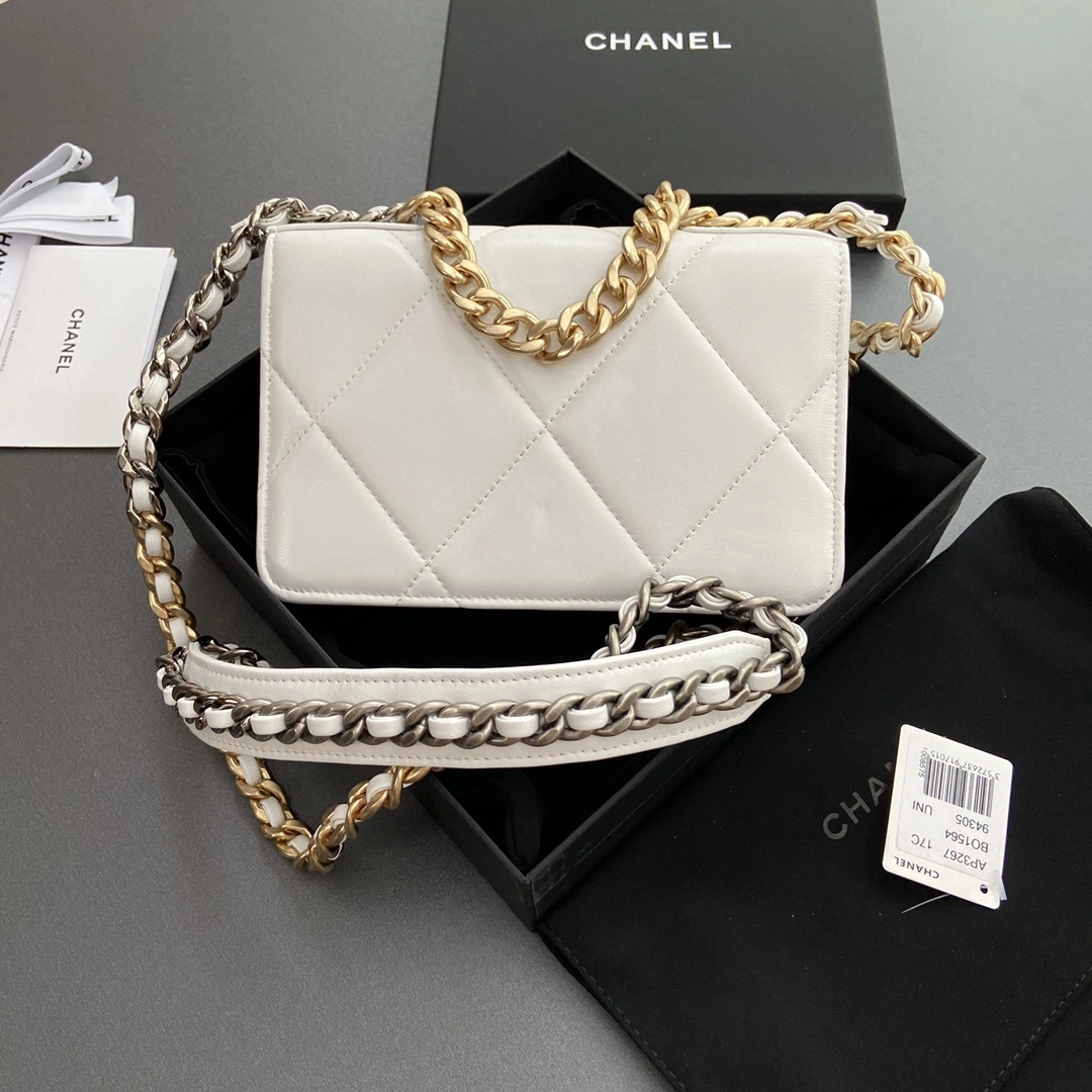 Precise copy Chanel 19 Bags