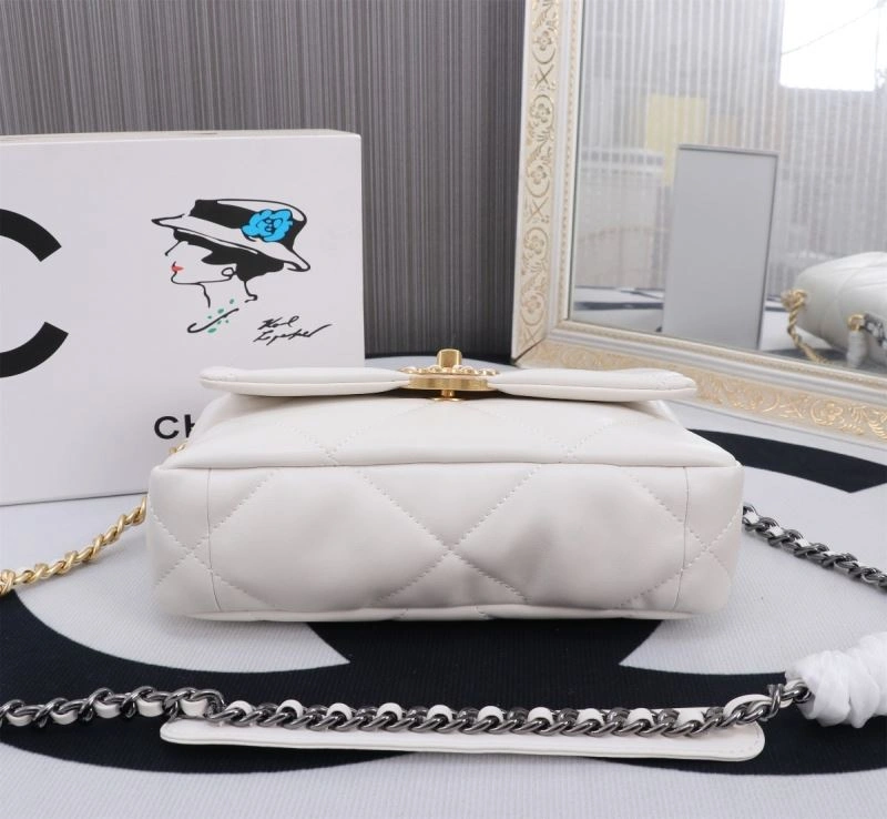 Inexpensive Chanel 19 Bags