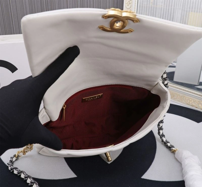 Inexpensive Chanel 19 Bags