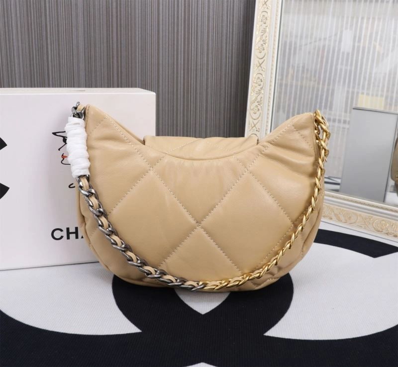 Accurate model Chanel 19 Bags
