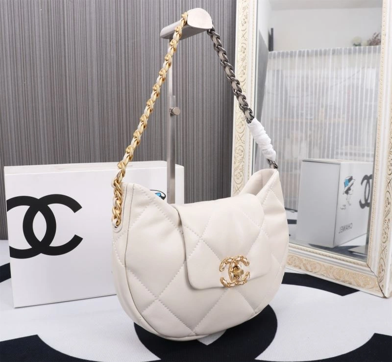 Reasonably priced Chanel 19 Bags