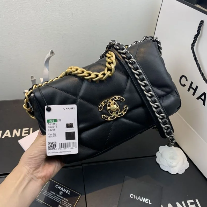 Mirror quality Chanel 19 Bags