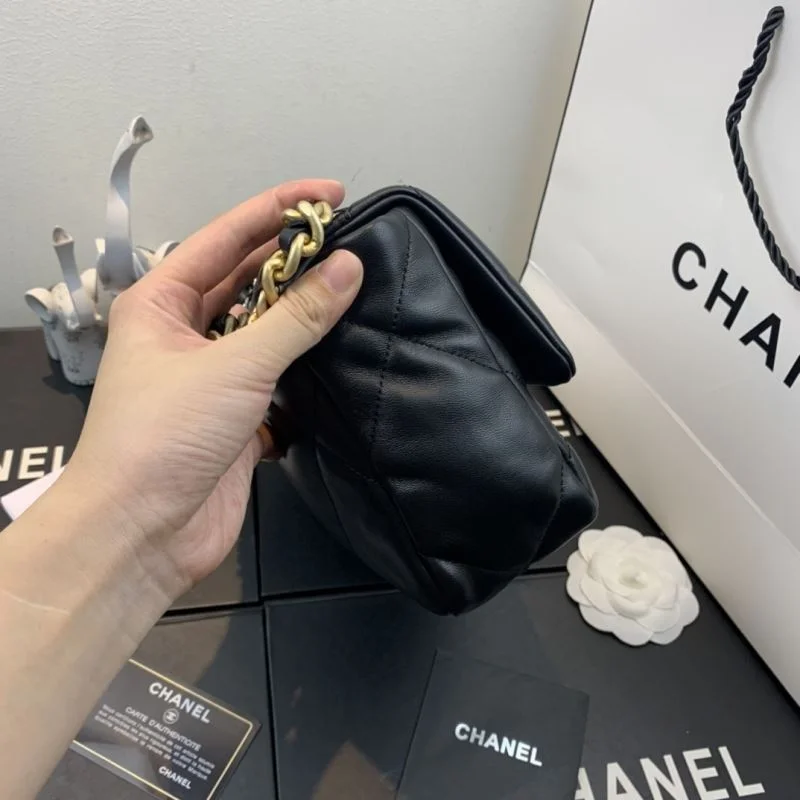 Mirror quality Chanel 19 Bags