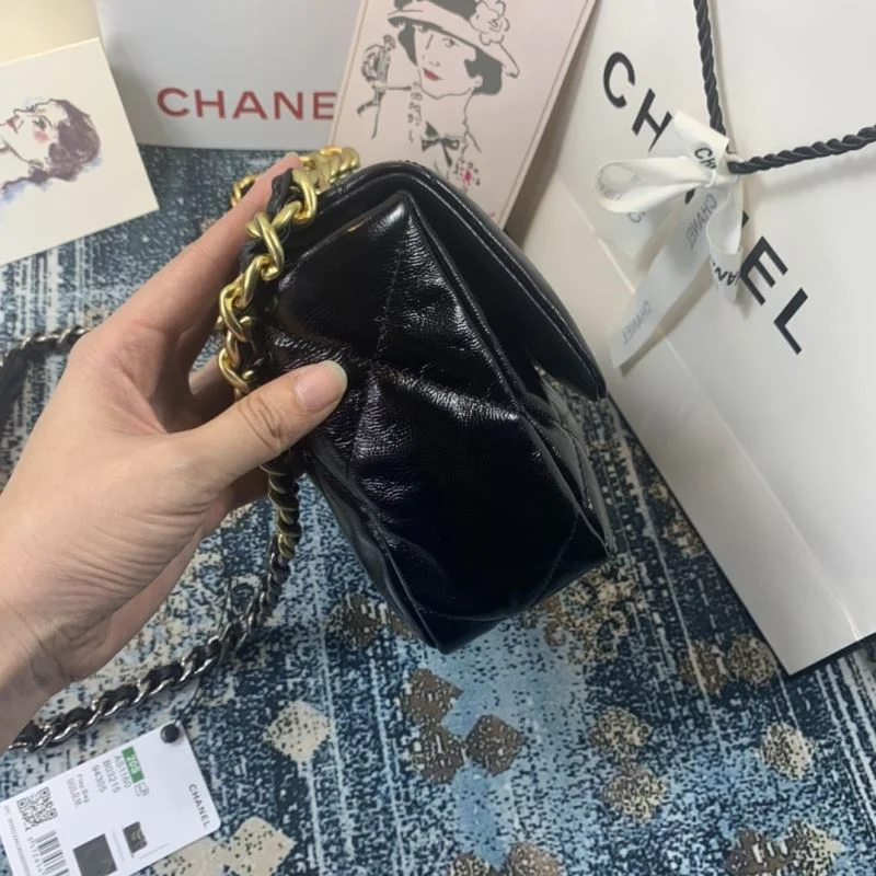 Brand-original Chanel 19 Bags