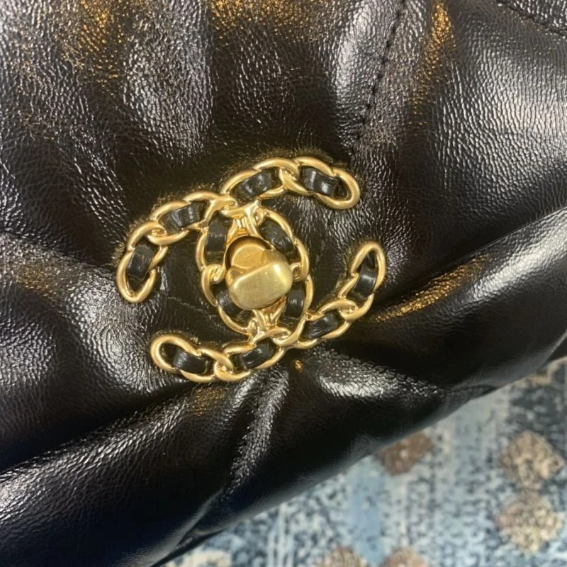 Brand-original Chanel 19 Bags