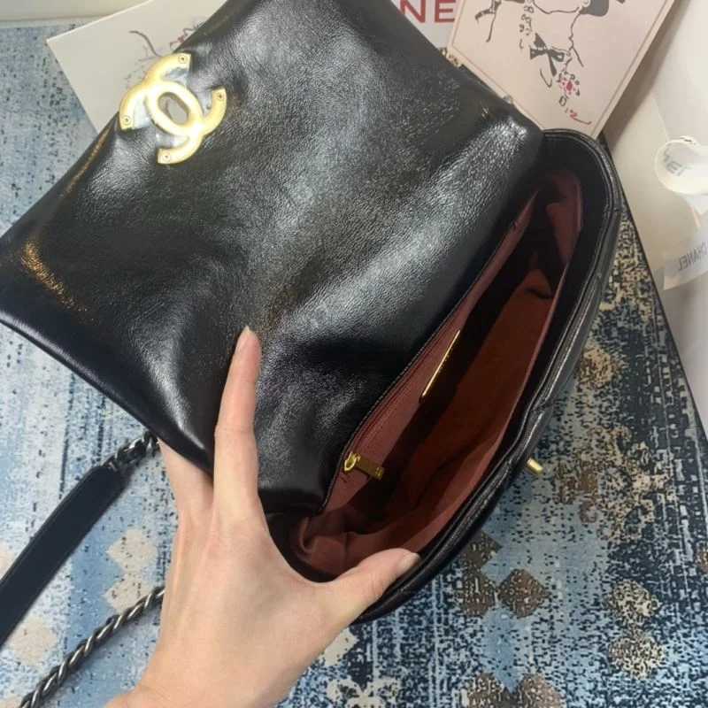 Brand-original Chanel 19 Bags