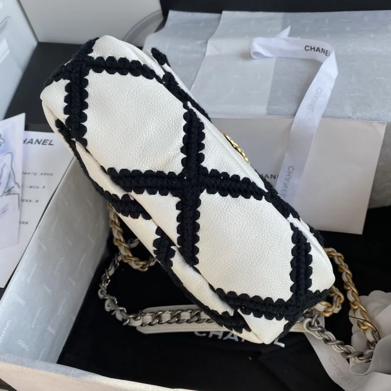 Indistinguishable Chanel 19 Bags