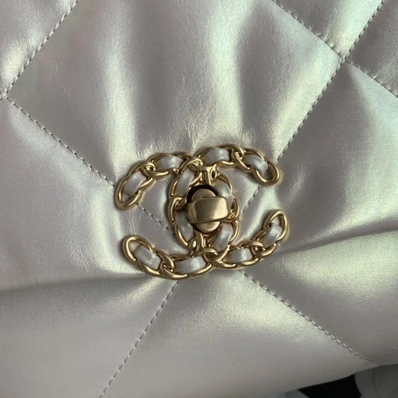 High accuracy Chanel 19 Bags