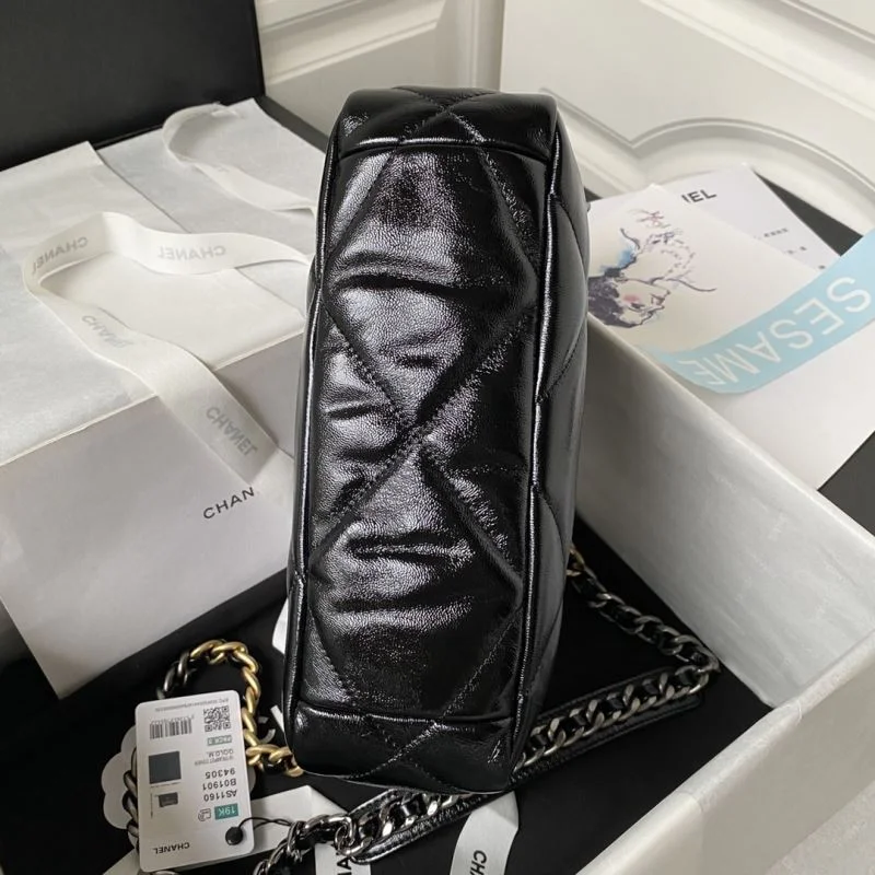 Perfect replica Chanel 19 Bags