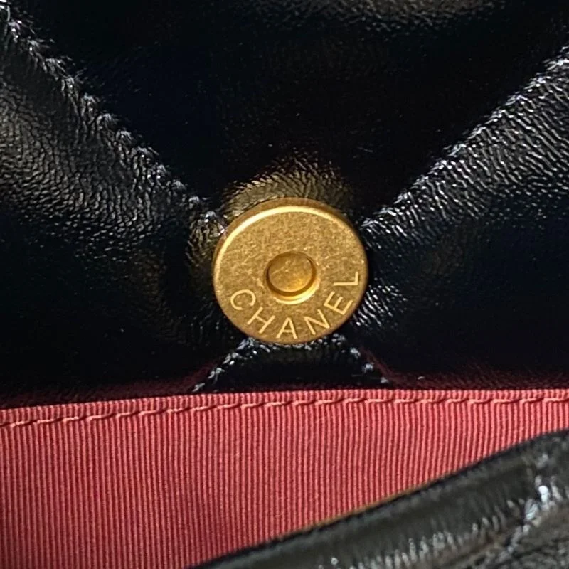 Perfect replica Chanel 19 Bags