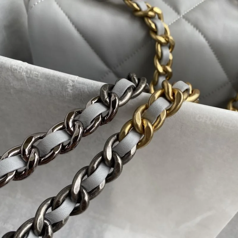 Exact replica Chanel 19 Bags