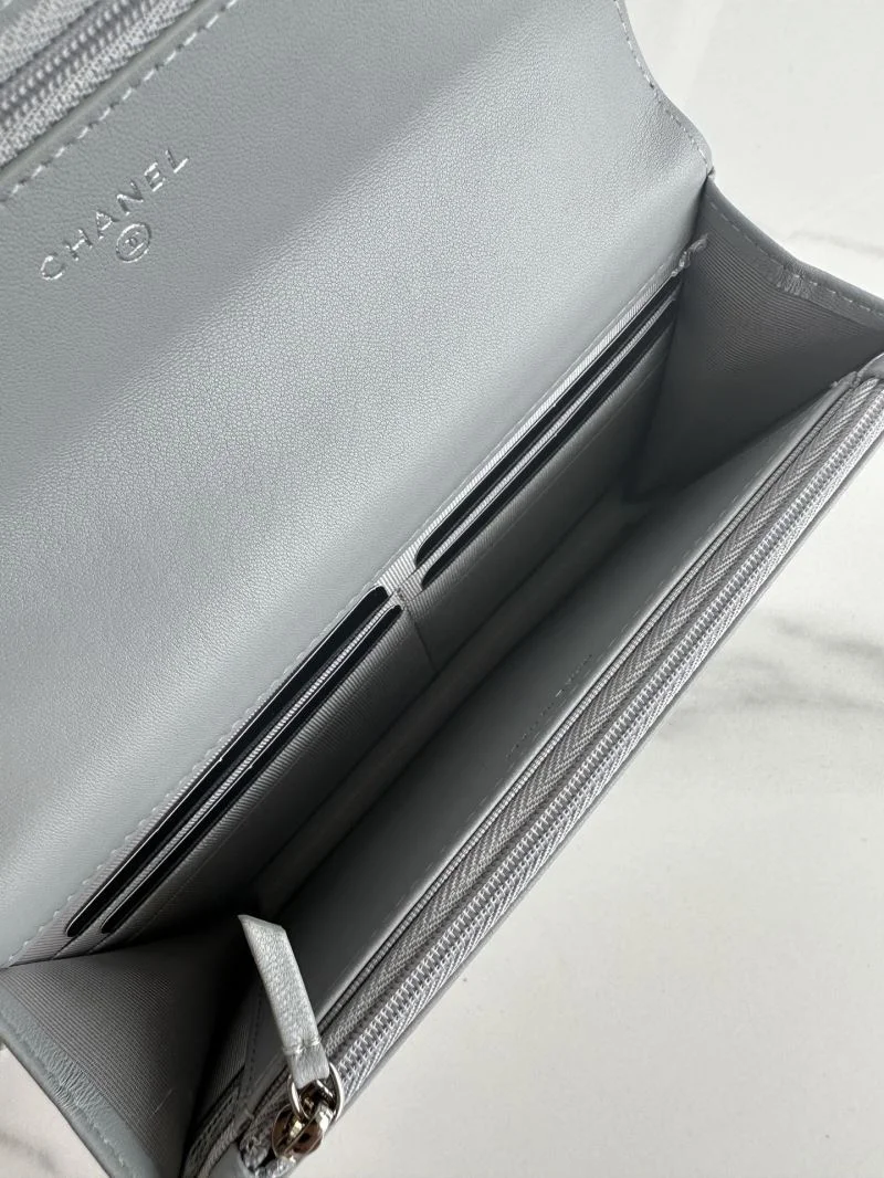1:1 copy Chanel 19 Bags