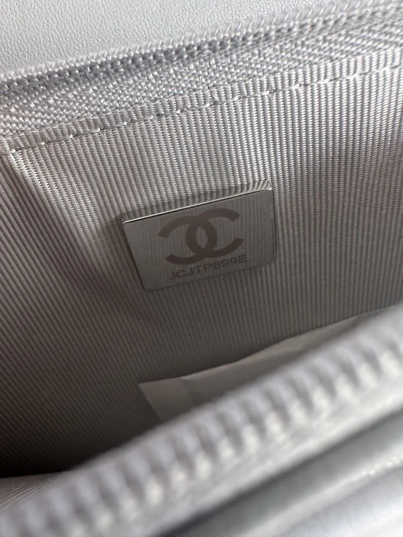 1:1 copy Chanel 19 Bags