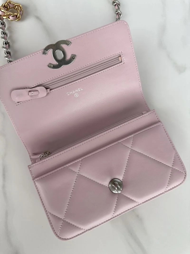 1:1 copy Chanel 19 Bags