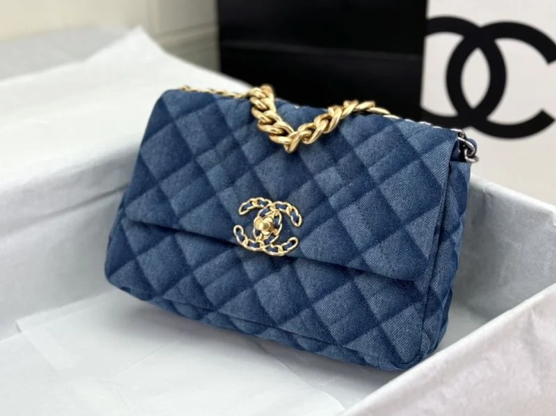 Bargain Chanel 19 Bags