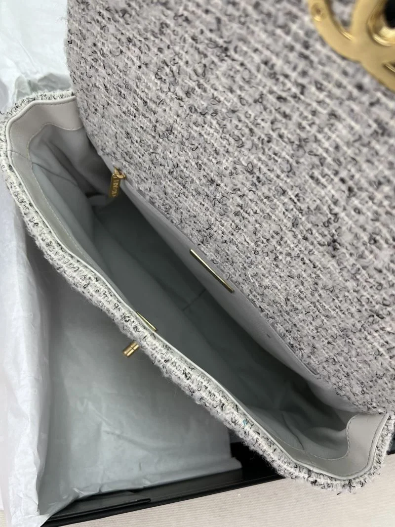 Top match Chanel 19 Bags