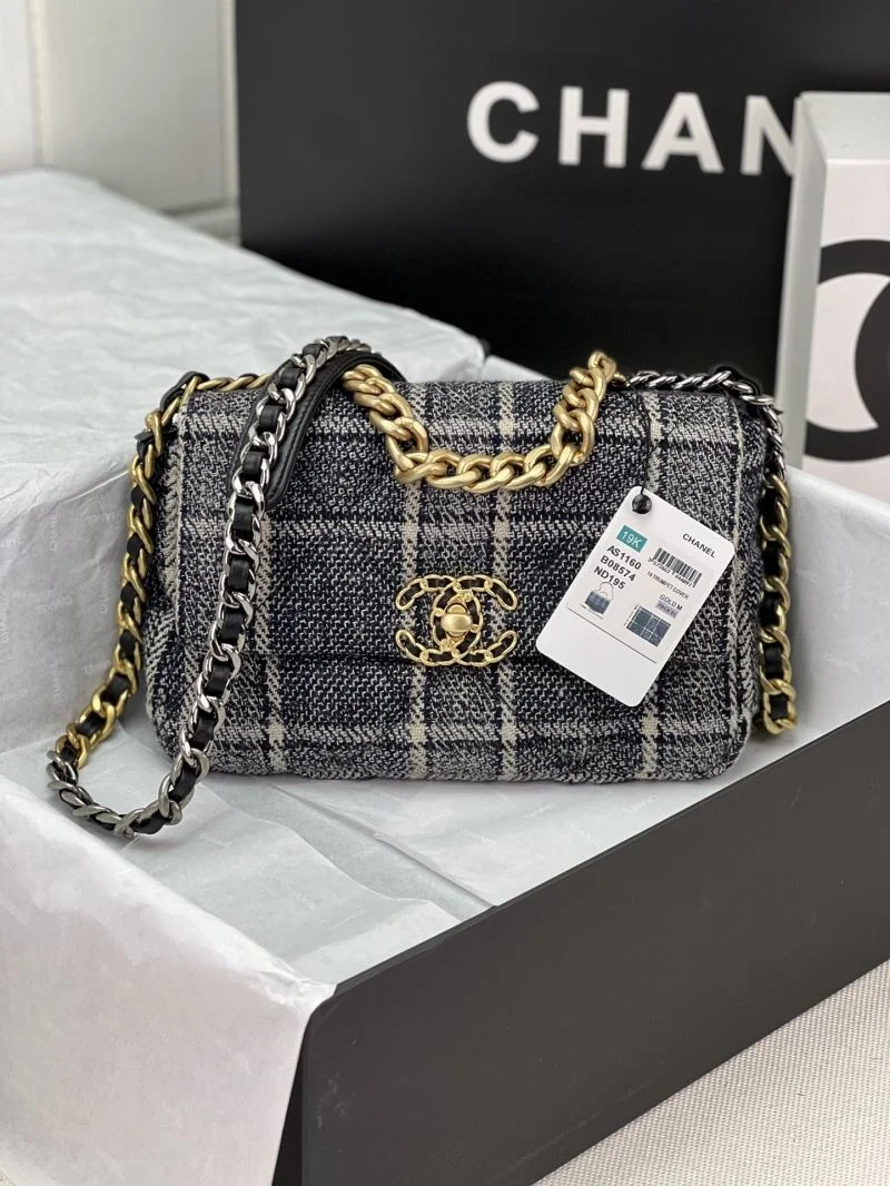 Chanel 19 Bags