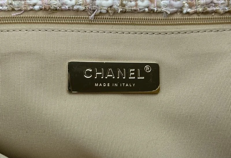 Exact replica Chanel 19 Bags
