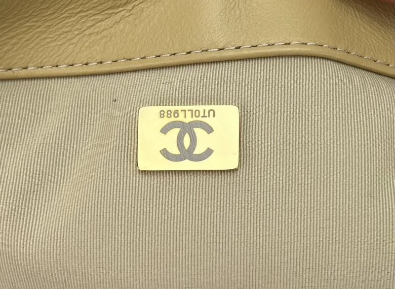 Exact replica Chanel 19 Bags