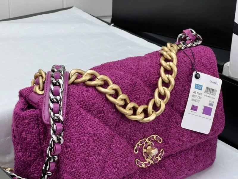 High accuracy Chanel 19 Bags