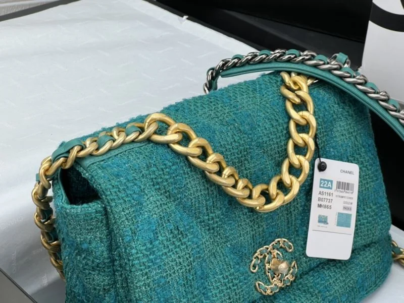 Brand-original Chanel 19 Bags