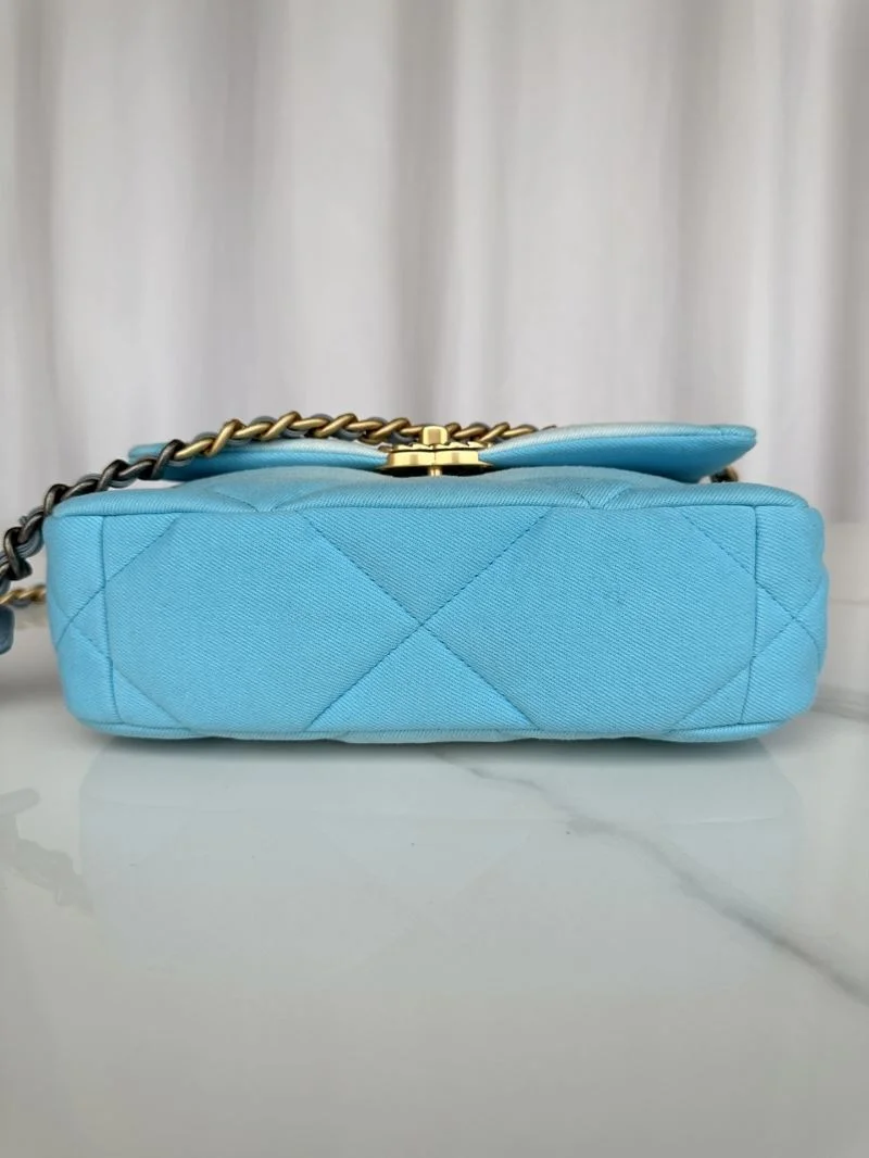 Low-cost Chanel 19 Bags