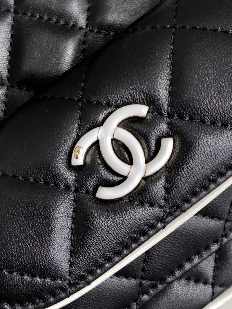 Low-cost Chanel Backpacks