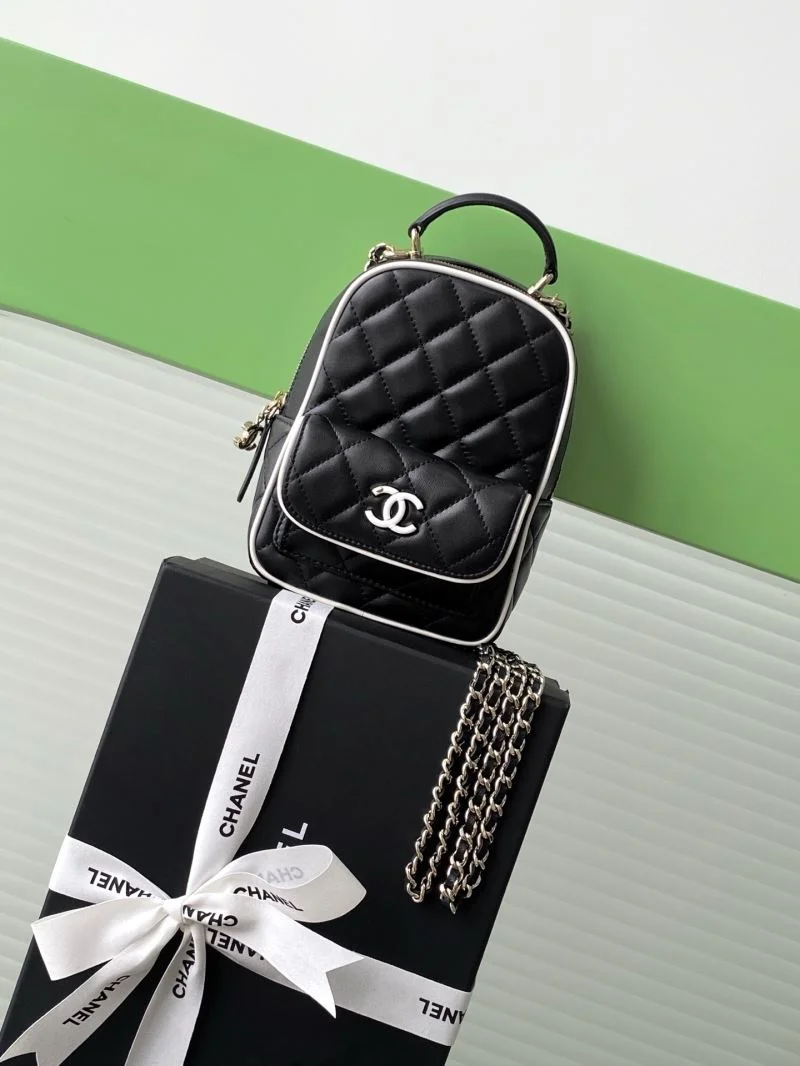 Low-cost Chanel Backpacks